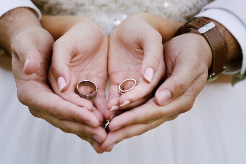 5 things to consider before making a relationship official - FamilyApex